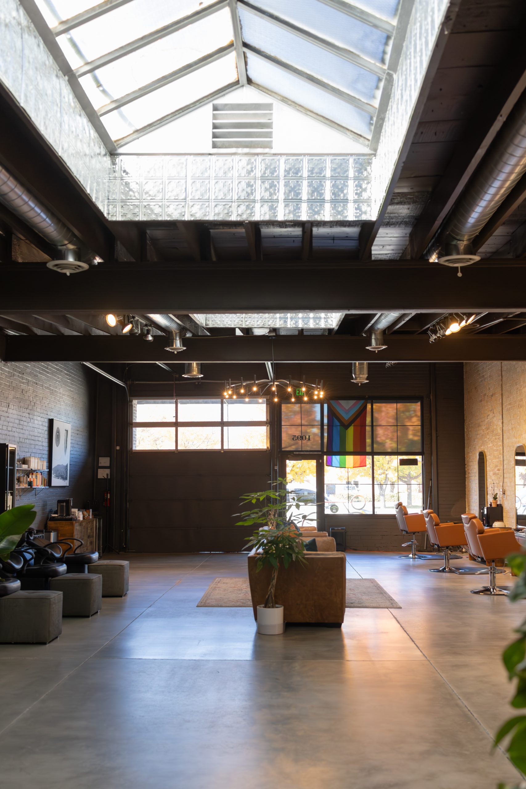 Home | Lucero Hair & Wellness